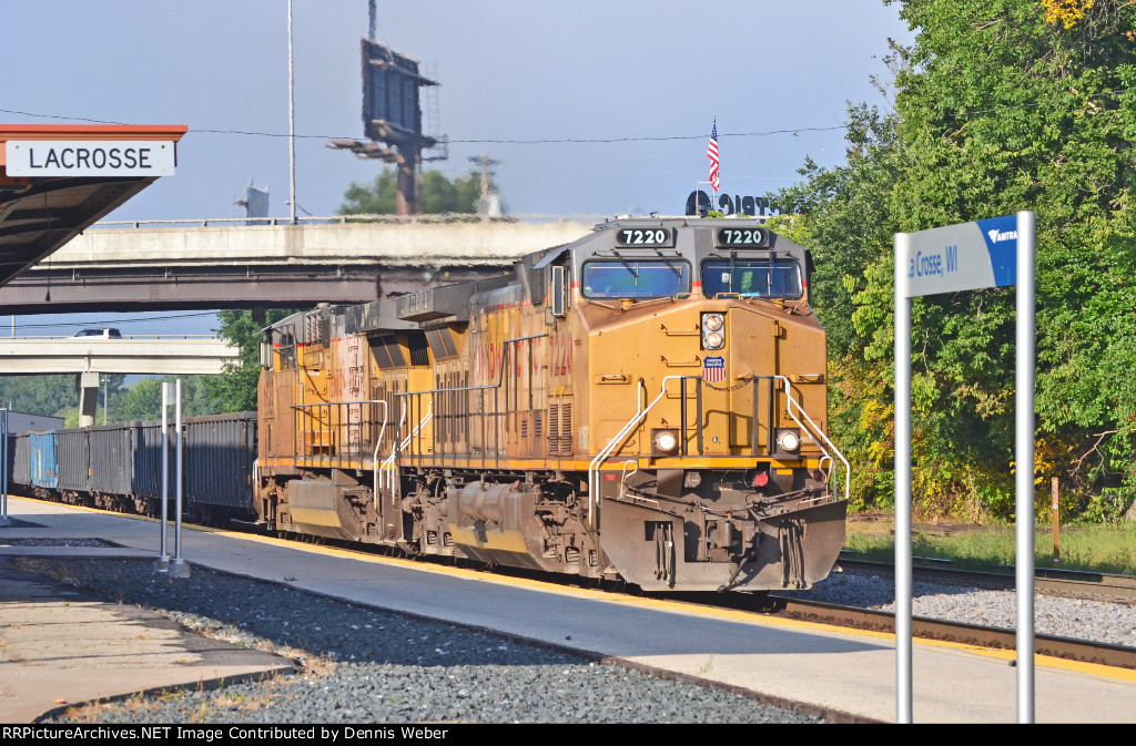 UP 7220-6920, CP's Tomah Sub.